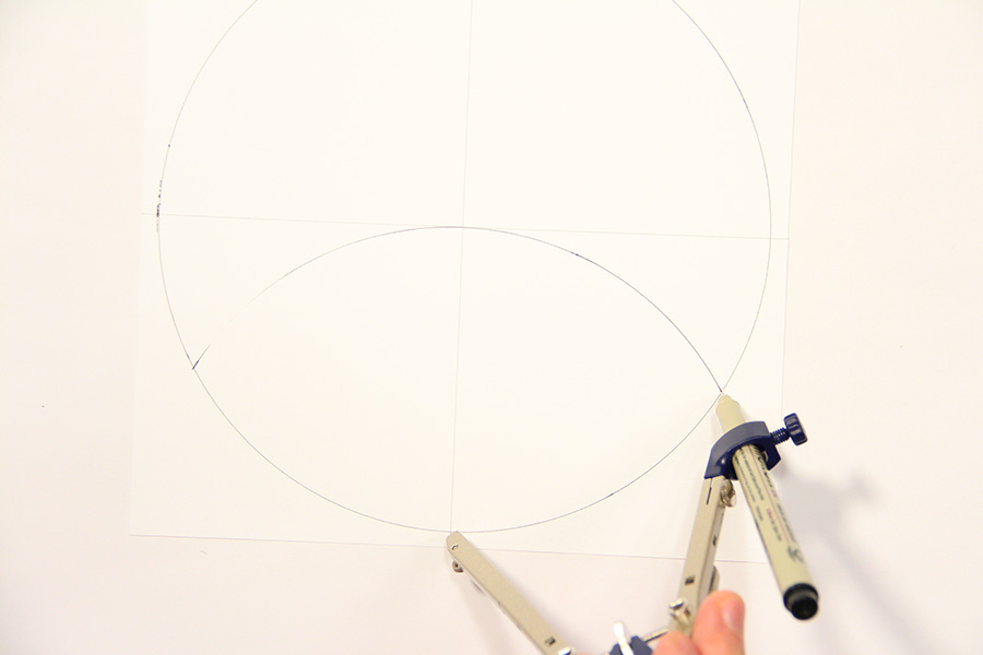 How to Draw a Mandala With a Compass - HowToGetCreative.com